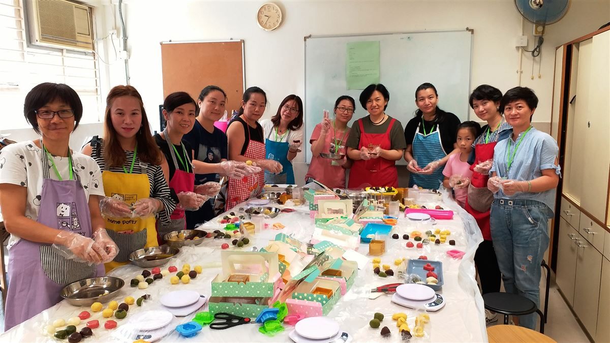Snowy mooncake class